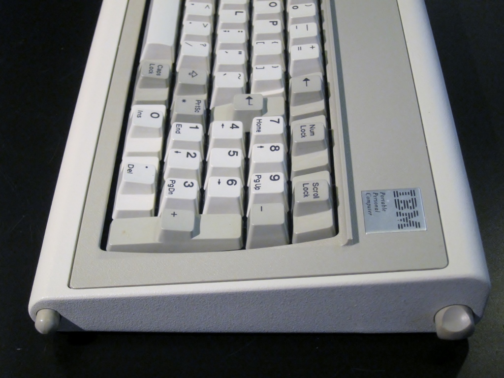 IBM model F keyboard XT (IBM 5155 portable) – ClickyKeyboards