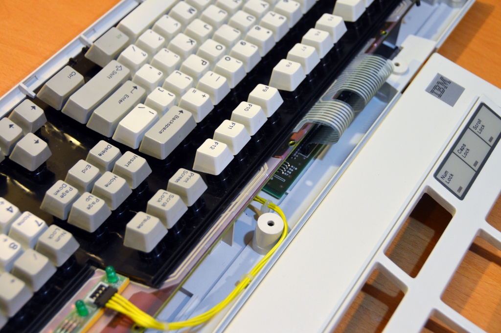 1987 IBM model M (1390131) Made by IBM 27 MAR 87 – ClickyKeyboards