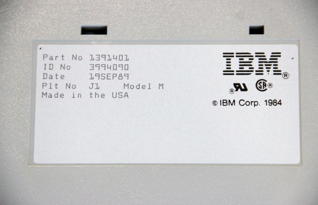 1989 IBM model M (1391401) Made by IBM 19 SEP 89 – ClickyKeyboards